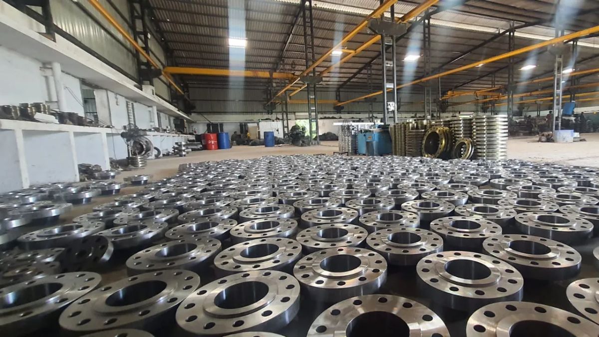 What is a Flange? Different Types of Piping Flanges
